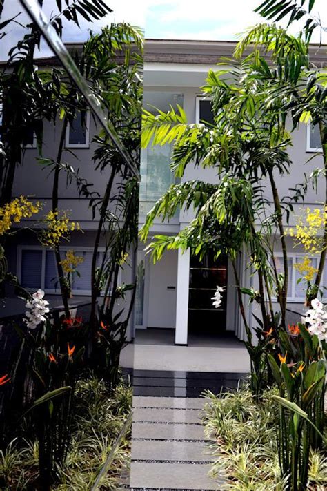 Residência Ilha Do Governador Rj Paisagismo Homify Jardins Modernos Paisagismo Residência
