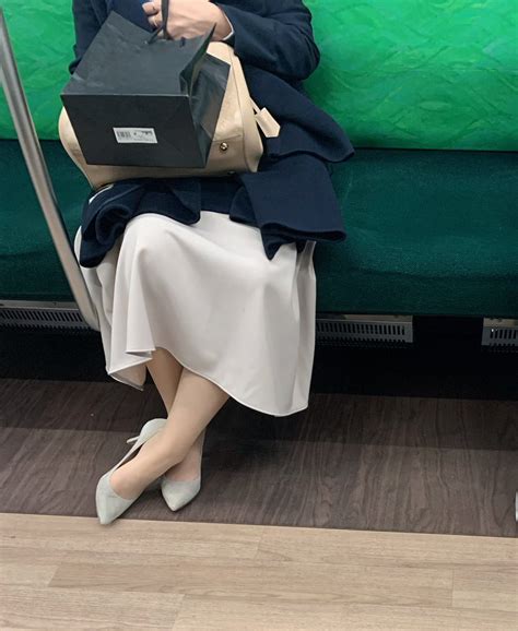 日本街拍 On Twitter 高跟 高跟鞋 丝袜 肉丝 少妇 船袜 反差 恋足 Ol 黑丝袜小骚货 肉丝袜 丝袜臭脚 船袜臭脚