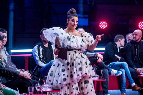 Farah Abadi Bröt Ihop I Melodifestivalen Fick Sjukvård