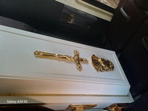 Eman Yousif Eman Yousif Added A New Photo