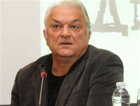 Сашо Диков Напускам Канал 3 защото действат зад гърба ми