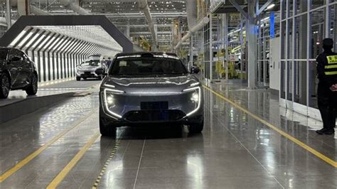 与联通、华为联合打造 长安汽车数智工厂正式挂牌：首车已量产下线 搜狐汽车 搜狐网