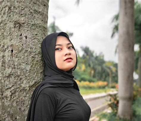 Fantasi Seks Dalam Keluarga Besar Kami 10 Bacolanku