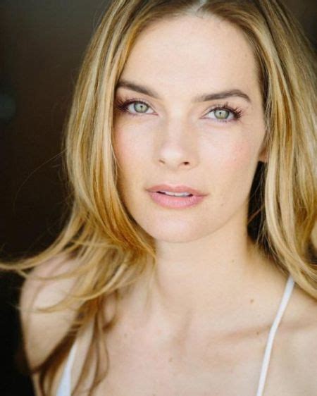 Nicole Steinwedell Biography Engaged To Her Fiance