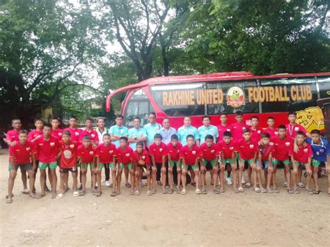 သံတွဲ၊ တောင်ကုတ်နှင့် ဂွမြို့နယ်မှ လူငယ်များအား ရခိုင်ယူနိုက်တက်ဘောလုံးအသင်းအတွက် ရွေးချယ်ခေါ်ယူမည်