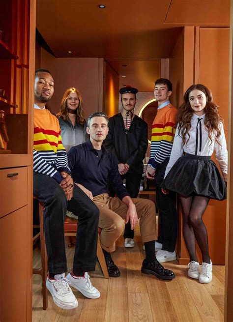 So Paris O Hotel Cinco Estrelas Que Conecta Moda Arte Design E