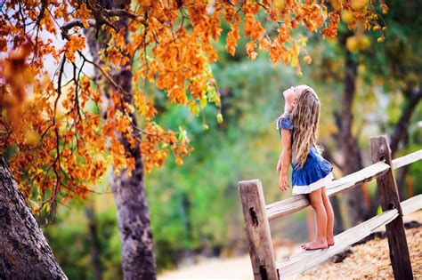 Girl Autumn Forest Wallpapers Wallpaper Cave