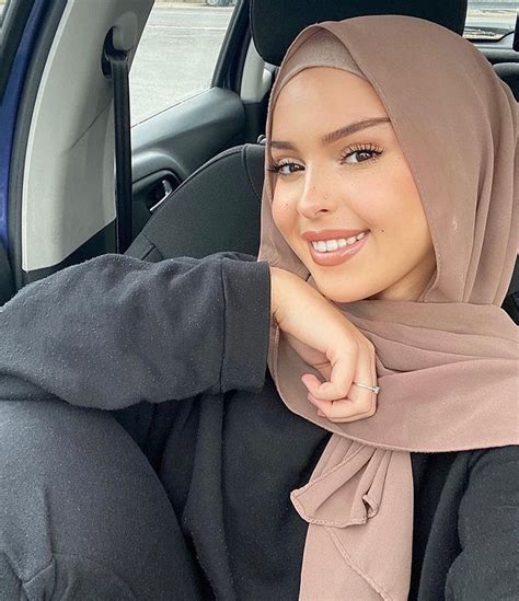 Stylish Hijab Fashion Inspiration