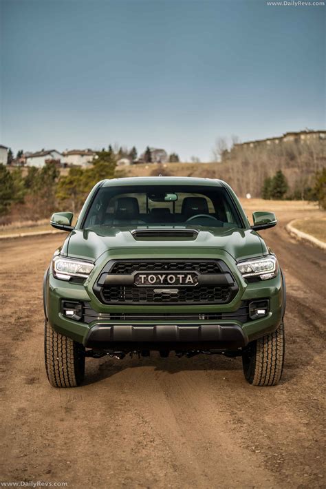 2020 Toyota Tacoma Trd Pro Stunning Hd Photos Videos Specs