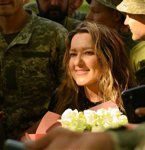 Могилевська розповіла про обстріл під Києвом і свої зруйновані будинки відео РБК Украина