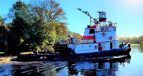 Tug Oliver Miami Tug Boat Towing And Salvage Yacht And Barge Transport