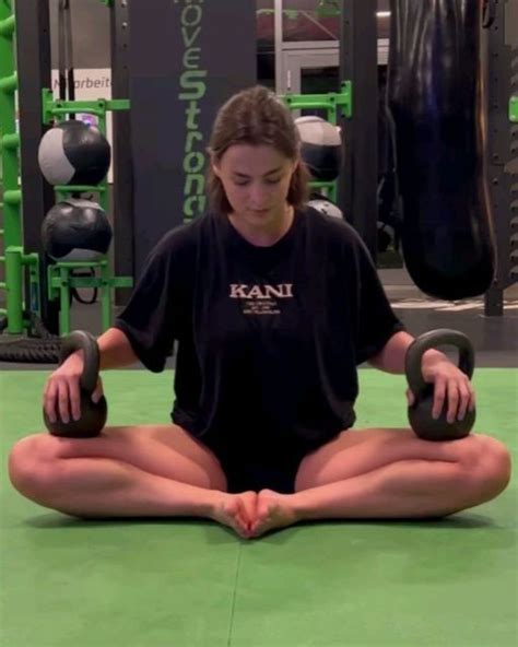 5 Creative Hip Strengthening Exercises Artofit