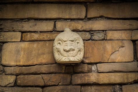 Famous Chavin Art