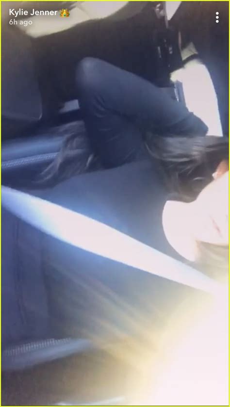 Pregnant Kylie Jenner S Barely There Baby Bump Is Seen In New Snapchat Clips Photo