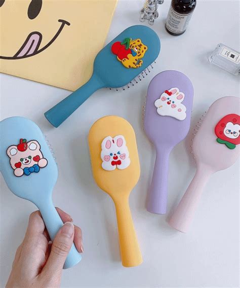 특가할인 휴대용 빗 5color 마카롱 캐릭터 헤어브러쉬 여행용 헤어빗 귀여운 머리빗 에이블리