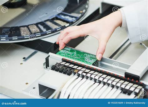 Microchip Semiconductor Manufacturing Automatic Machine Robot