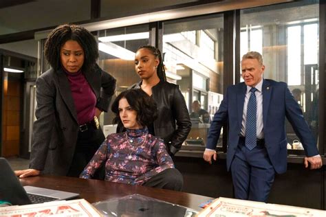 Where To Watch Law And Order Organized Crime Episodes On Nbc Nbc Insider