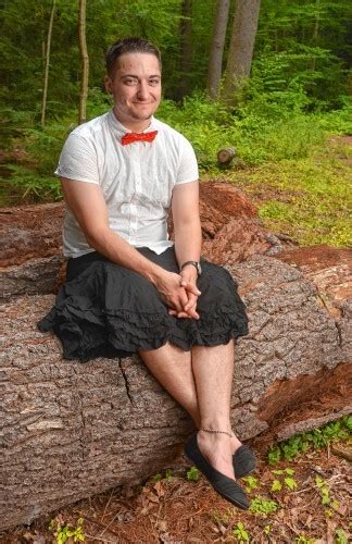 Non Binary Pronouns A Growing Part Of Gender Transgender World