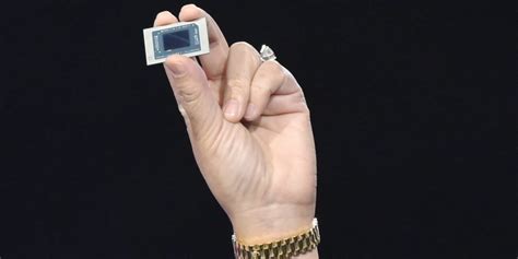 AMDs AI Chip Sales May Be Strong But Analyst Notes The Risks Barron S