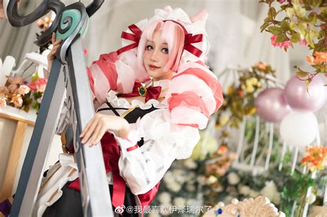 【cos】英雄联盟 咖啡甜心格温 Cos正片我最喜欢伊泽瑞尔了 次元小镇