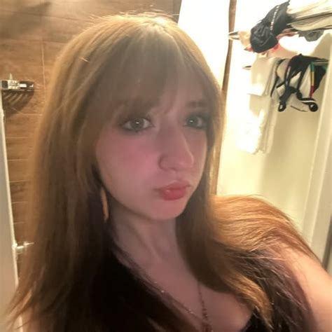 Ellie Jane 🐞 Couldntbeellie • Threads Say More