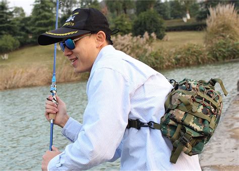 路亚简单携带 大家都用什么路亚竿包 路亚怎么携带方便 大山谷图库