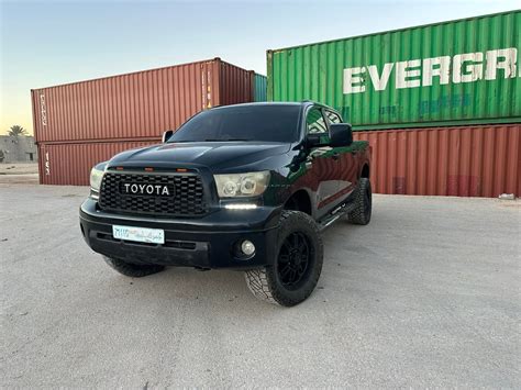 عشاق تيوته تندرا تندرا 2010 محرك 57 رباعي 44 ماشية 160 الف خالية من