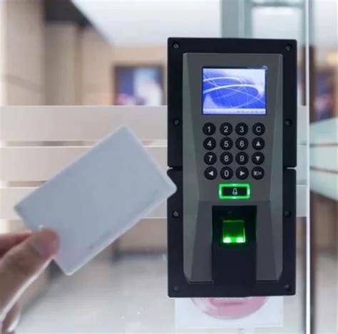 Essl F18 Biometric Access Control System At ₹ 8800 In New Delhi Id 2853054877412