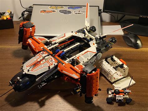 Spaceship R Lego
