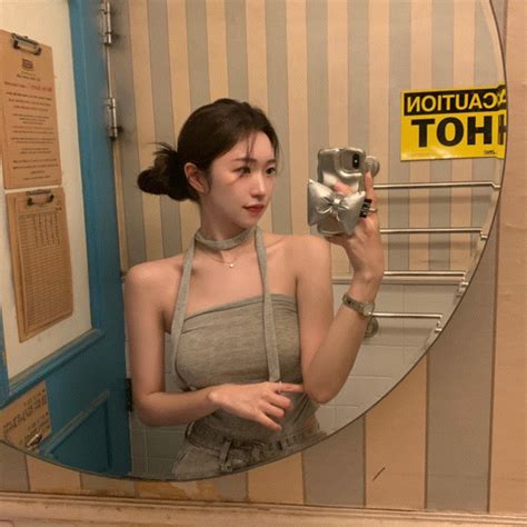 후기극찬 여름ver🤍흘러내림x 썸머 레이어드 타이 스카프 탑 니트 크롭 무지 스판 나시 봄 여름 하객룩 바캉스룩 여행룩 에이블리