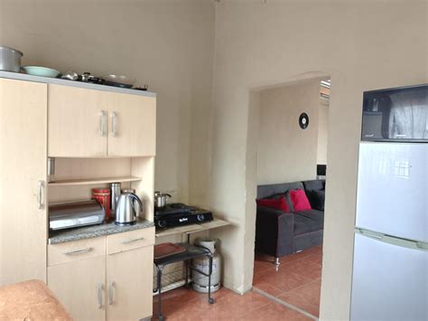 2 Bedroom House For Sale In Evaton West P24 115586663