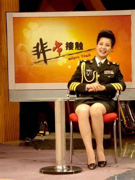 《非常接触》预告：将老歌唱到底的梦鸽图影音娱乐新浪网