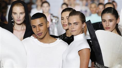Les 5 Pièces Quune Femme Devrait Toujours Avoir Dans Sa Garde Robe Selon Olivier Rousteing
