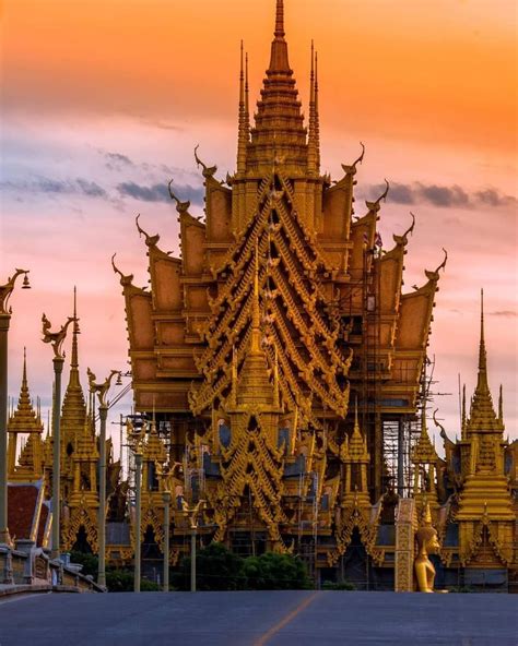 [เบื่อเมือง] วัดจันทร์ตะวันตก อ เมือง จ พิษณุโลก Unseen ของจังหวัดพิษณุโลก ที่ไม่ว่าใครผ่านไป