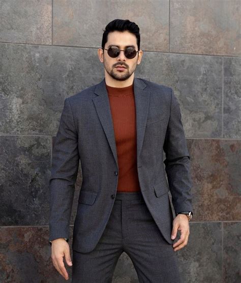 Pin by antal880 on 3 1 férfi divat Black men fashion casual Fashion
