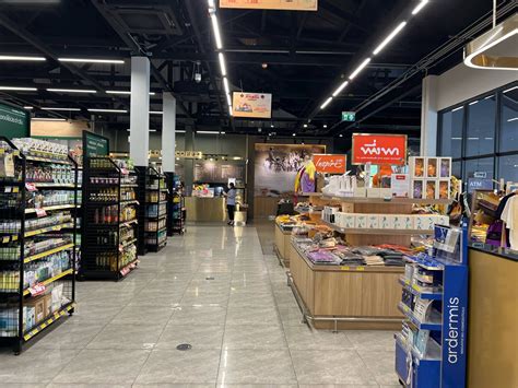 รูป Golden Place สาขากรมทหารมหาดเล็กราชวัลลภที่ 11