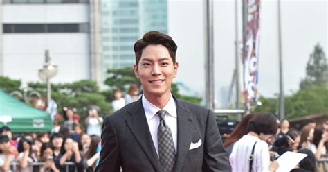 홍종현 레드카펫 가벼운 발걸음[포토]