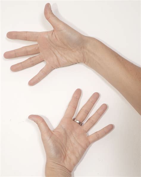 Julia W Hands Eden Model And Talent Management