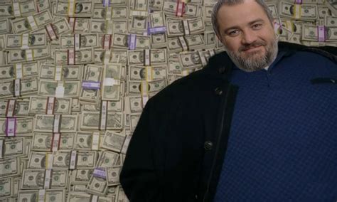 Злочинна схема В УАФ Павелка крали мільйони гривень на футбольних полях ВІДЕО