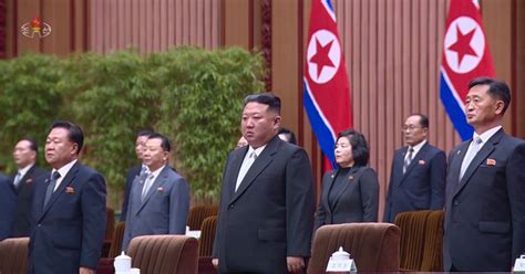 북한 김정은 사회주의 헌법 제정 50주년 기념 보고대회 참석