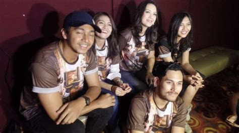 Demi Promo Film Deva Mahendra Rela Tidak Mudik