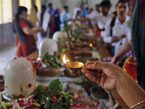 Sawan 2021 आज है सावन का तीसरा सोमवार भगवान शिव की उपासना करने से दूर