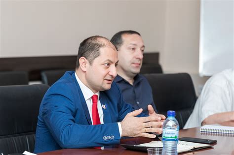 საქსტატი საერთაშორისო მისიას მასპინძლობს Business Political Insights