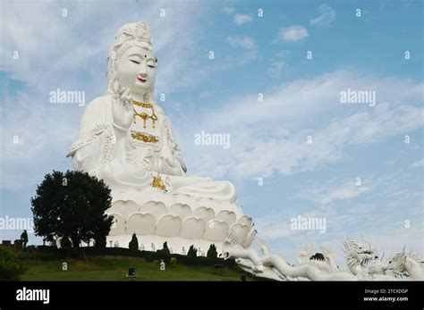 Guan Yin Bodhisattva Statue The Largest Kuan Yin Statue In Thailand At