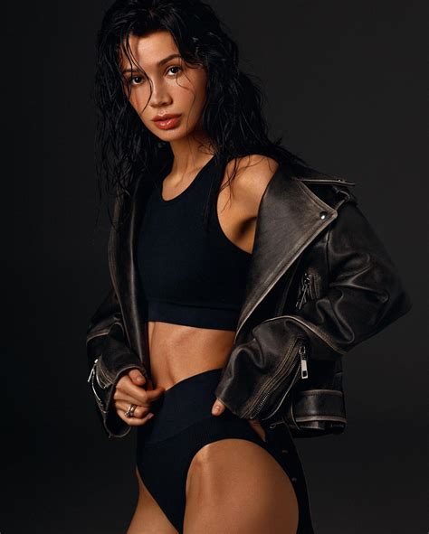 ОЛЯ СЕРГЕЕВА ФОТОГРАФ ЯРОСЛАВЛЬ МОСКВА Давайте подумаем кого вам напоминает этот образ 😃