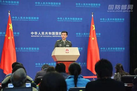 国防部2019年最后一场记者会，吴谦用这句歌词向老兵致敬！