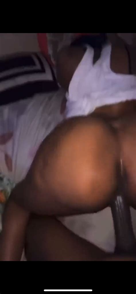 Slideshow 4s Shesfreaky