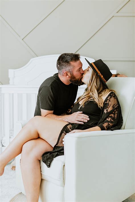 Denver Maternity Boudoir Photography Marissa Austin Colorado Steamfox Photography