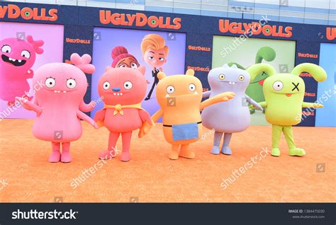 1 201 fotos de Ugly doll Fotos imágenes y otros productos fotográficos de stock Shutterstock