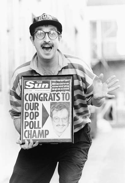 Steve Wright Joins Bbc Radio 2 After Station Loses 1million Listeners